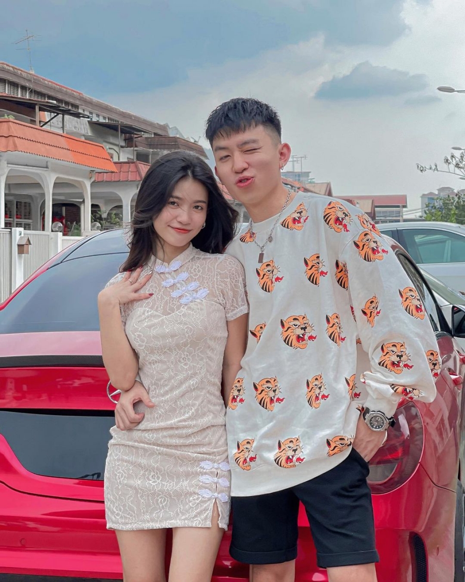 大马网红Iven阿源和女友Cherry表示已达成共识！被问及结婚计划，两人默契答复！