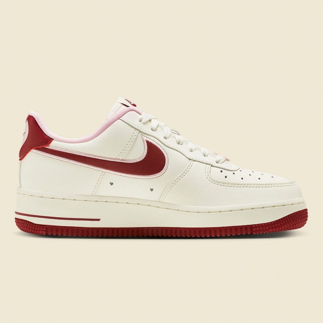 Nike AF 1 情人节限定 2023！