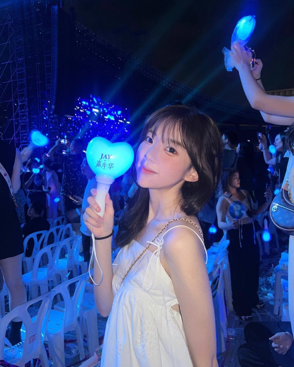 大马网红 Elyn Leong 参加《创造营2024》！甜美外型令人瞩目