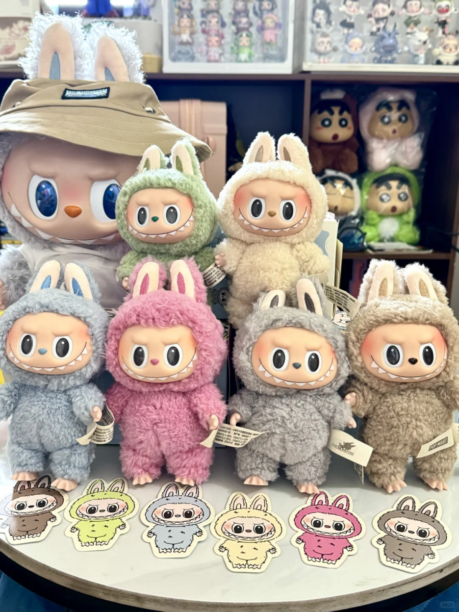 Labubu 是什么？为什么这么火？盲盒界顶流，连 Lisa 都是它粉丝