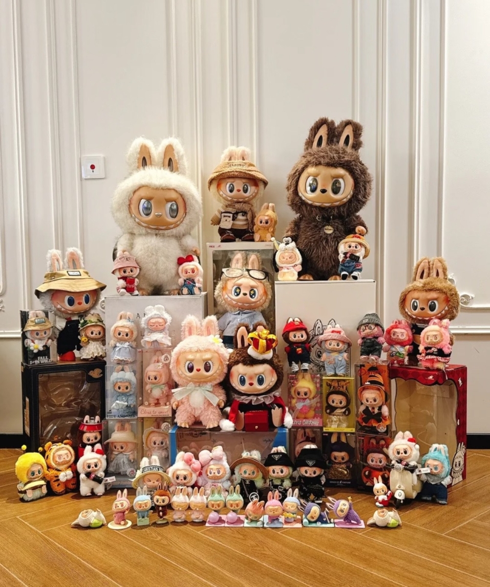 Labubu 第三代搪胶全球缺货身价暴涨，联名款卖出5位数天价！